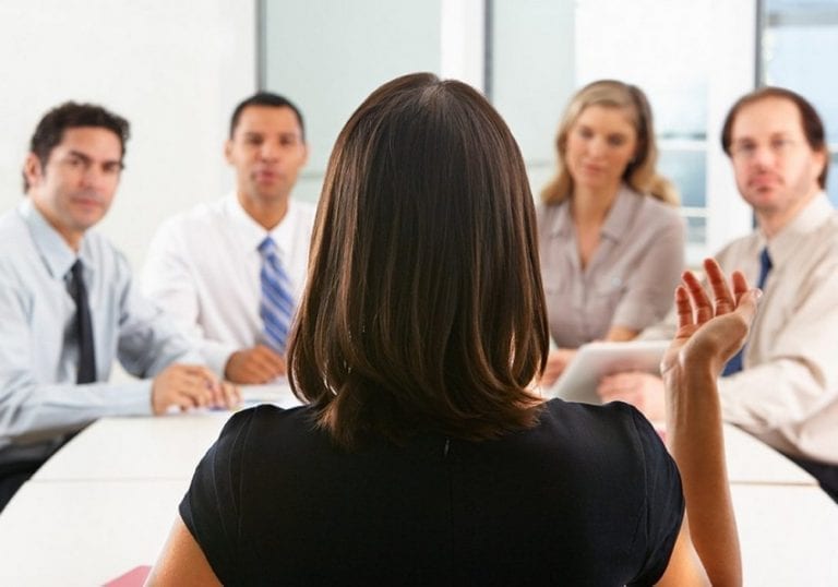 Interview Fresh Graduates? Berikut Tipsnya – Mekari Talenta