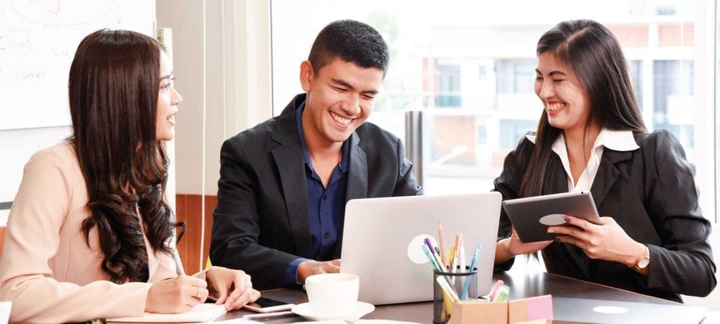 8 Keuntungan Menggunakan Sistem Absen Online – Mekari Talenta