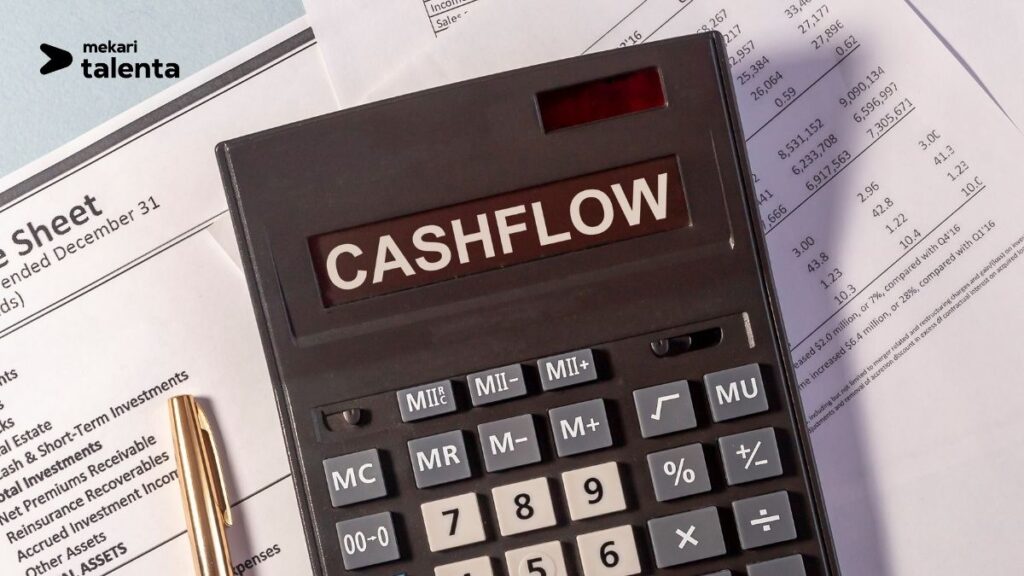 Managing End to End Payroll Processing